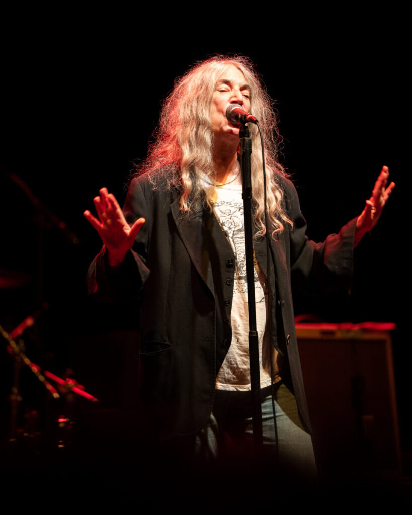 Patti Smith fugal fox - official international website